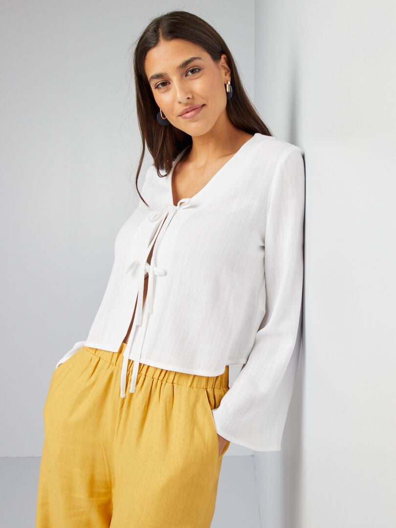Blouse en lin mélangée nouée devant - Blanc - Kiabi - 20.00€
