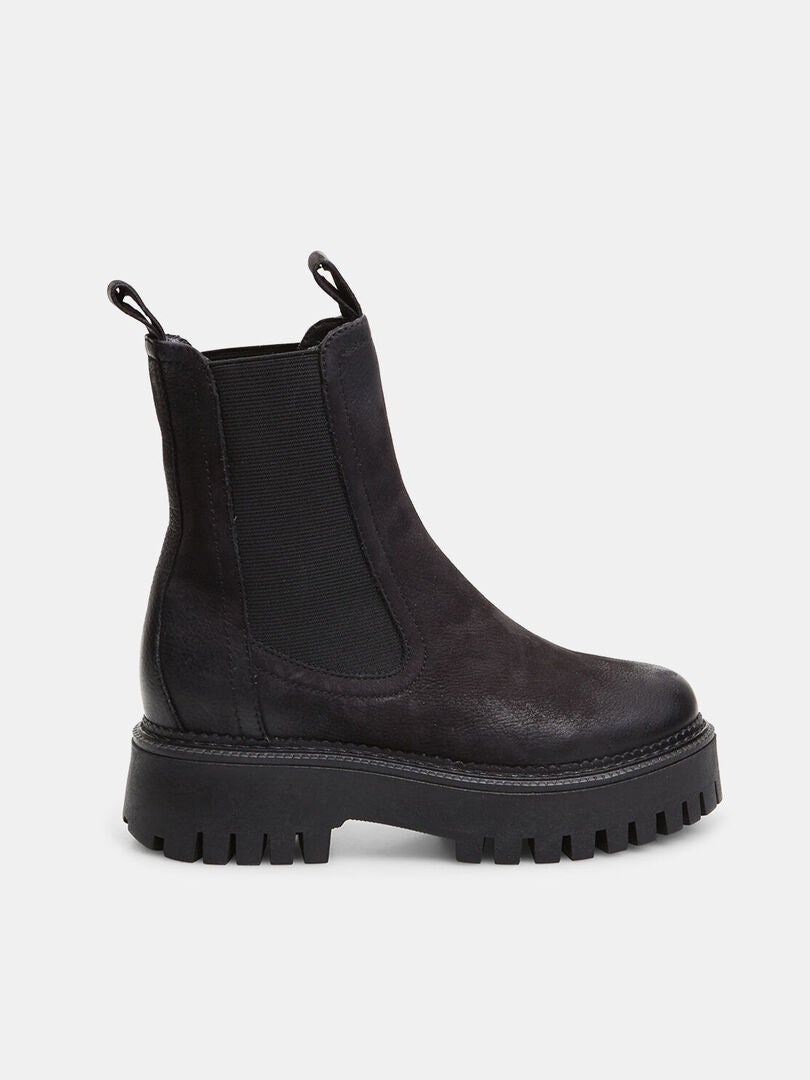 Bottines Chelsea en cuir avec semelle crantée BATA - Noir - Kiabi - nu€