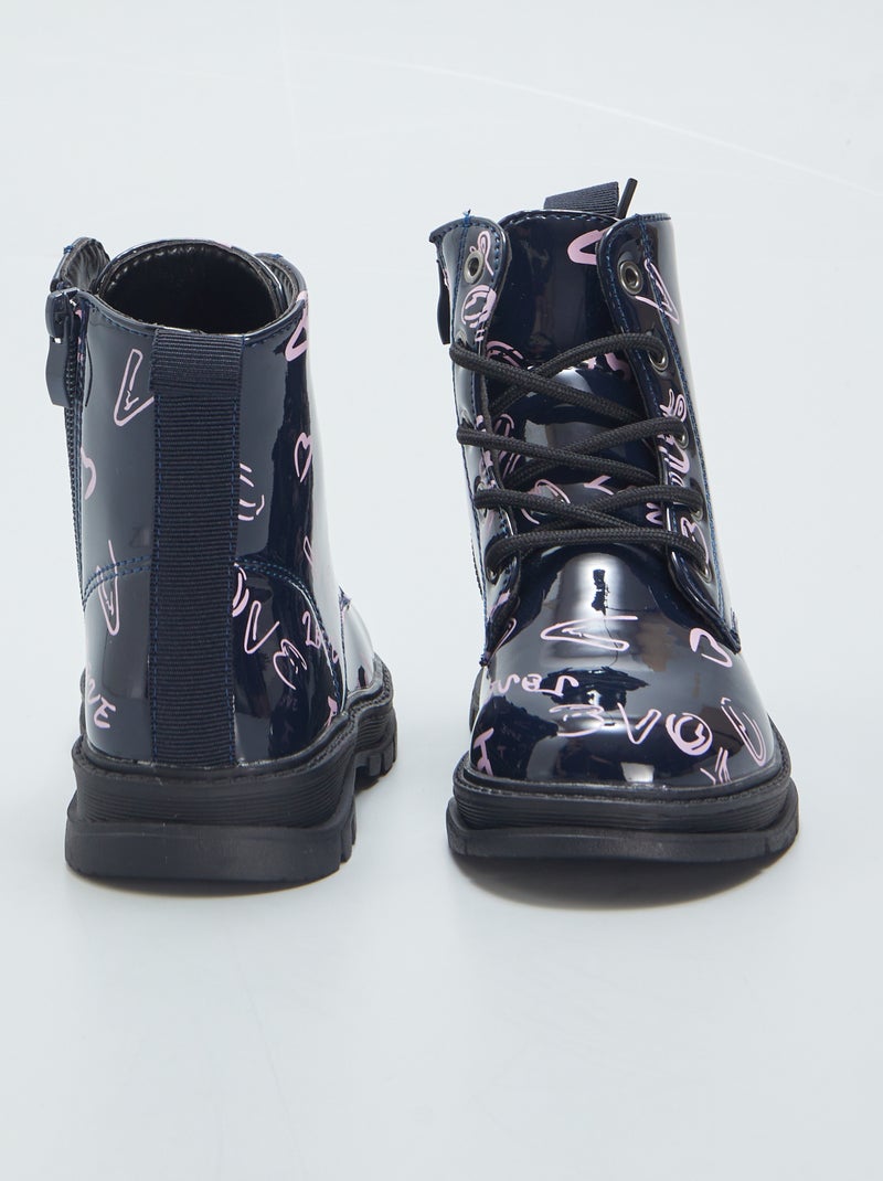 Bottines vernies à inscriptions fantaisie - Noir - 28.00€ - Kiabi