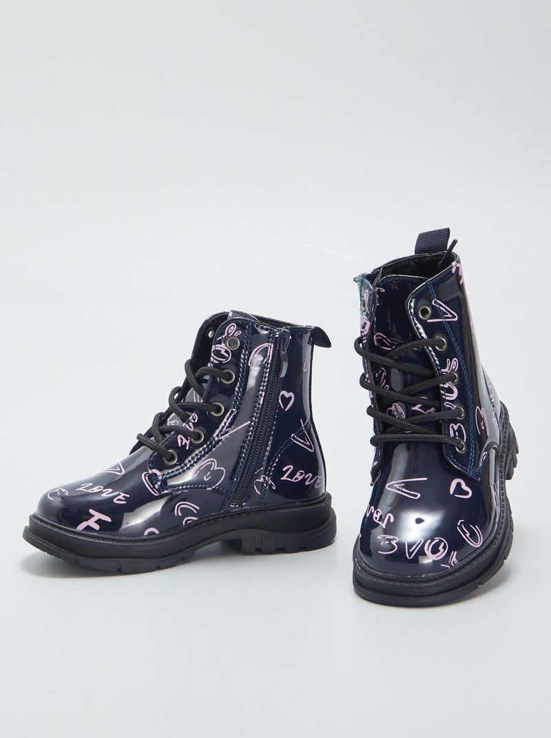 Bottines vernies à inscriptions fantaisie - Noir - 28.00€ - Kiabi