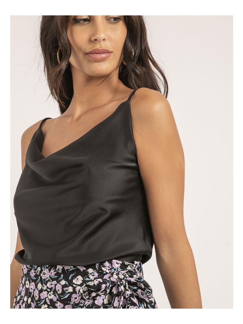 Caraco satin col bénitier FLAMELL - Noir - Kiabi - 18.74€