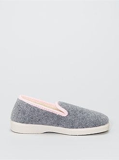 Chaussons femme, mules & chaussons fourrés femme pas cher Vêtements ...