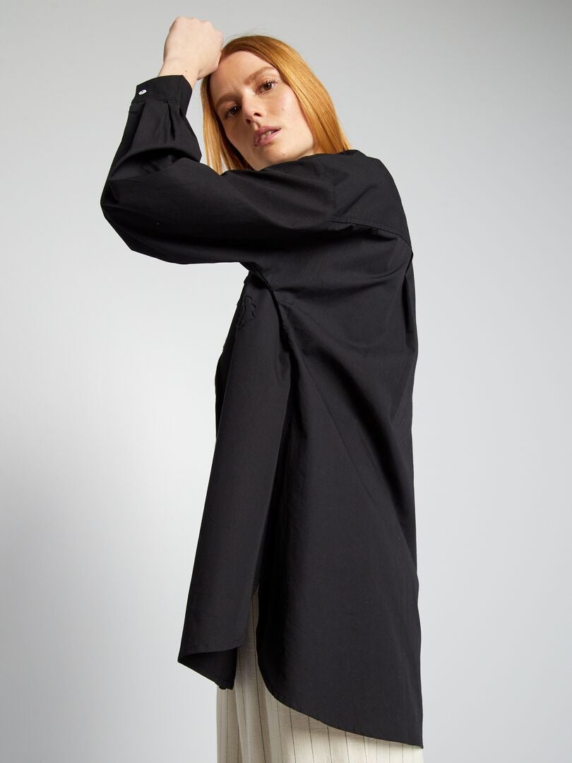 Chemise en popeline à broderies - noir - Kiabi - 22.00€