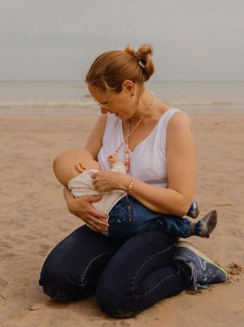 Collier d'allaitement ou de portage silicone 'Ingrid' - Orange corail ...