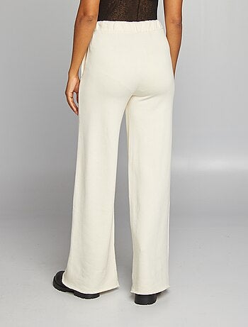 Pantalons larges femme : découvrez nos modèles - Kiabi