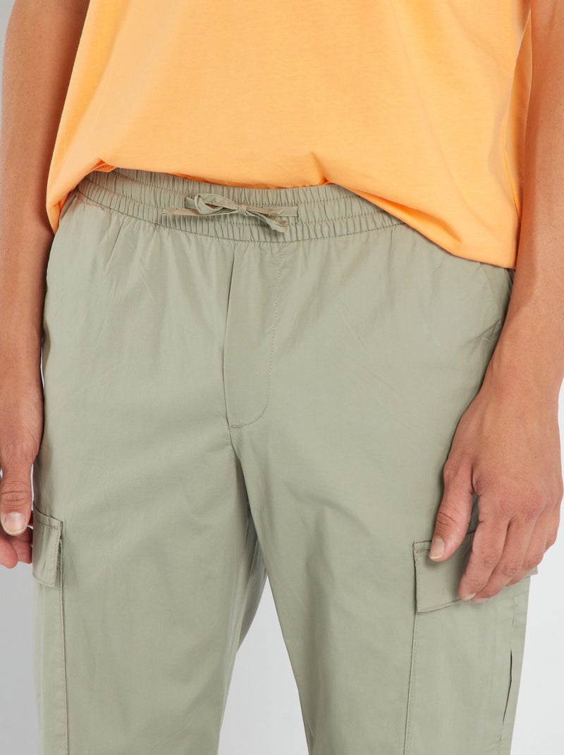 Pantalon de jogging avec poches à rabat - VERT OMBRE - 22.00€ - Kiabi