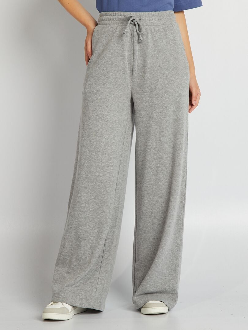 Pantalon jogging large - Gris - Kiabi - 12.00€