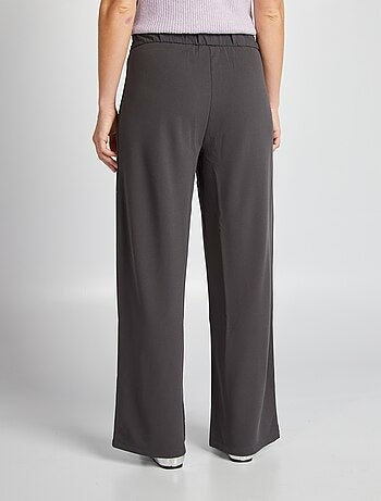 Pantalons larges femme : découvrez nos modèles - Kiabi