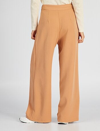 Pantalons larges femme : découvrez nos modèles - Kiabi