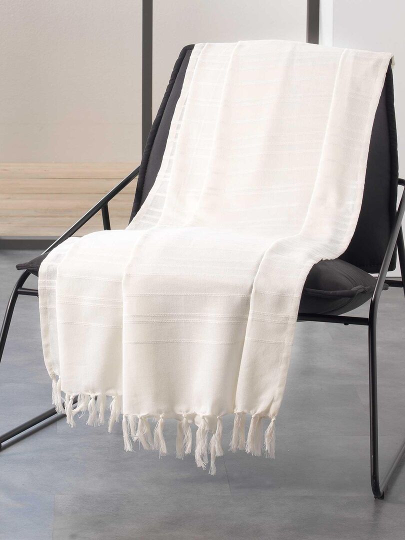 Plaid ou jete de fauteuil coton Collection Lilie - Rouge - Kiabi - 11.11€