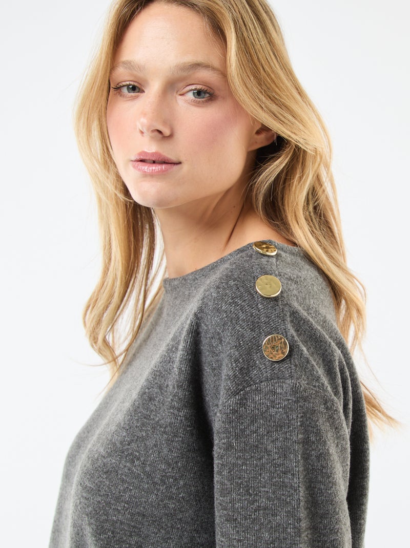 Pull avec boutons fantaisies dorés à l'épaule - Gris - Femme - 15.00€ - Kiabi