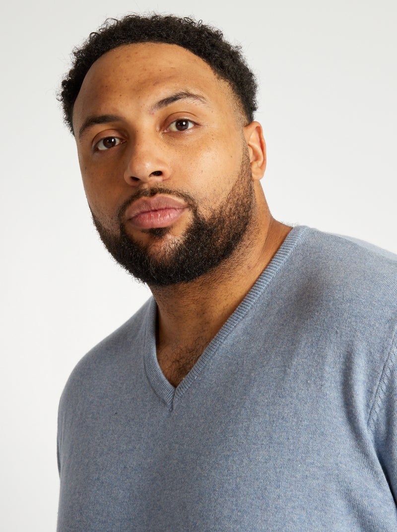 Pull col V en maille à fine jaune - Bleu - Kiabi - 16.00€