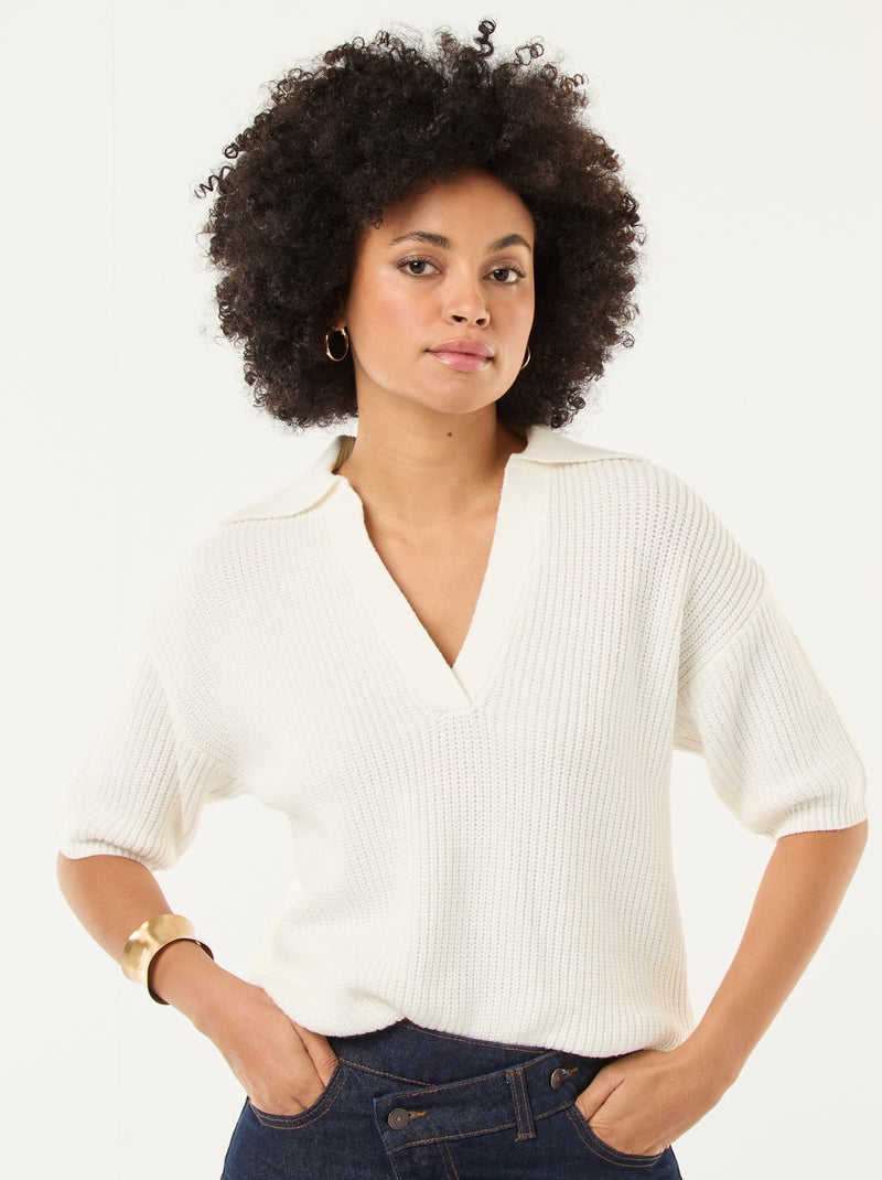Pull esprit polo avec encolure V - Blanc - Femme - 15.00€ - Kiabi
