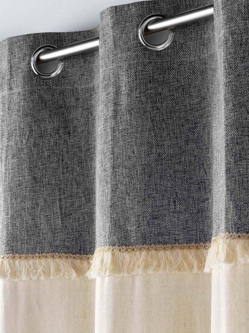 Rideau à parement frangé - gris anthracite - Kiabi - 24.74€
