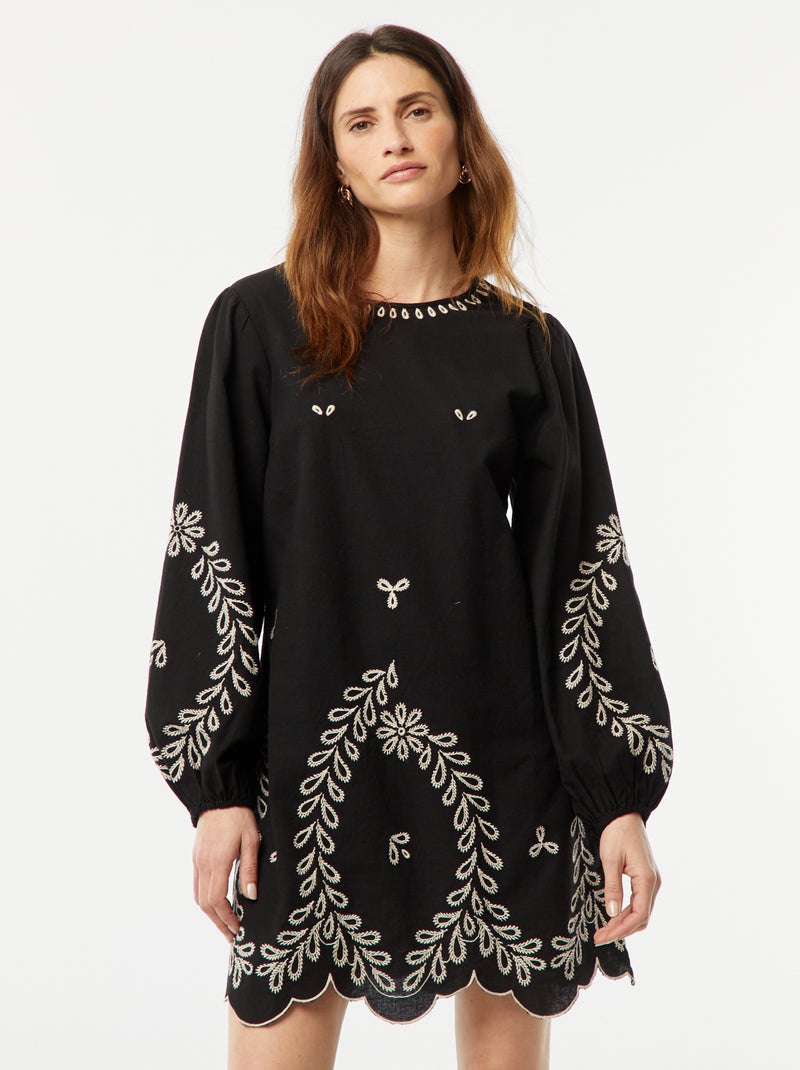 Robe courtes à manches longues bouffantes avec broderies - noir - Femme ...