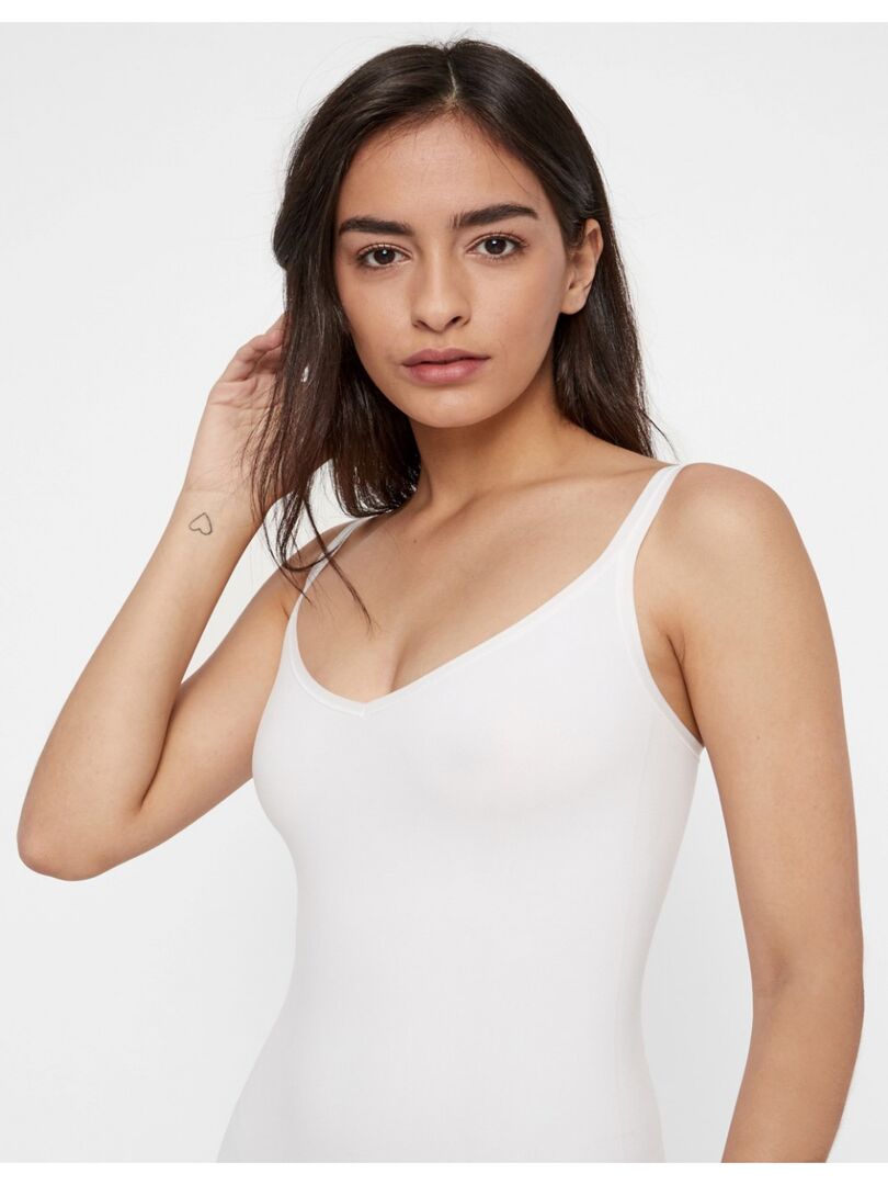 Robe courtes Pieces - Blanc Blanc - Kiabi - nu€