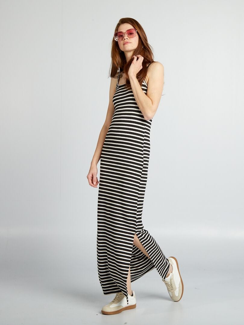 Robe longue rayée en maille - Rayé noir - Kiabi - 18.00€