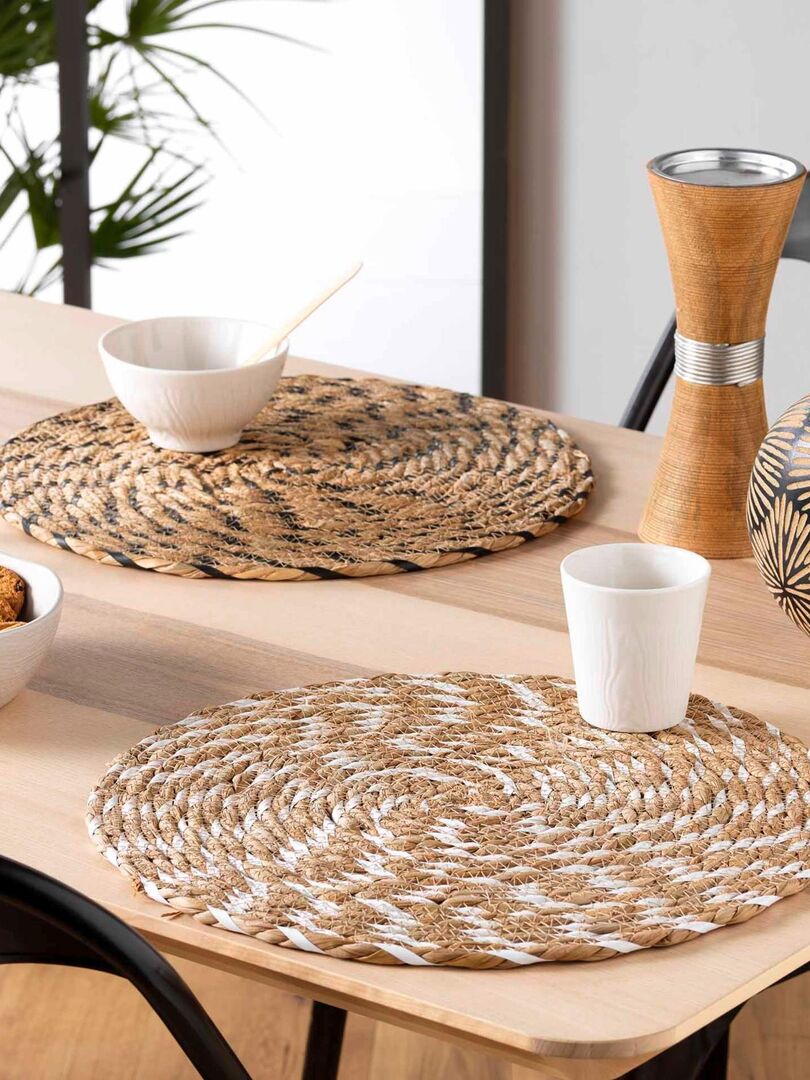 Set de table en paille de jonc - Noir - Kiabi - 5.16€