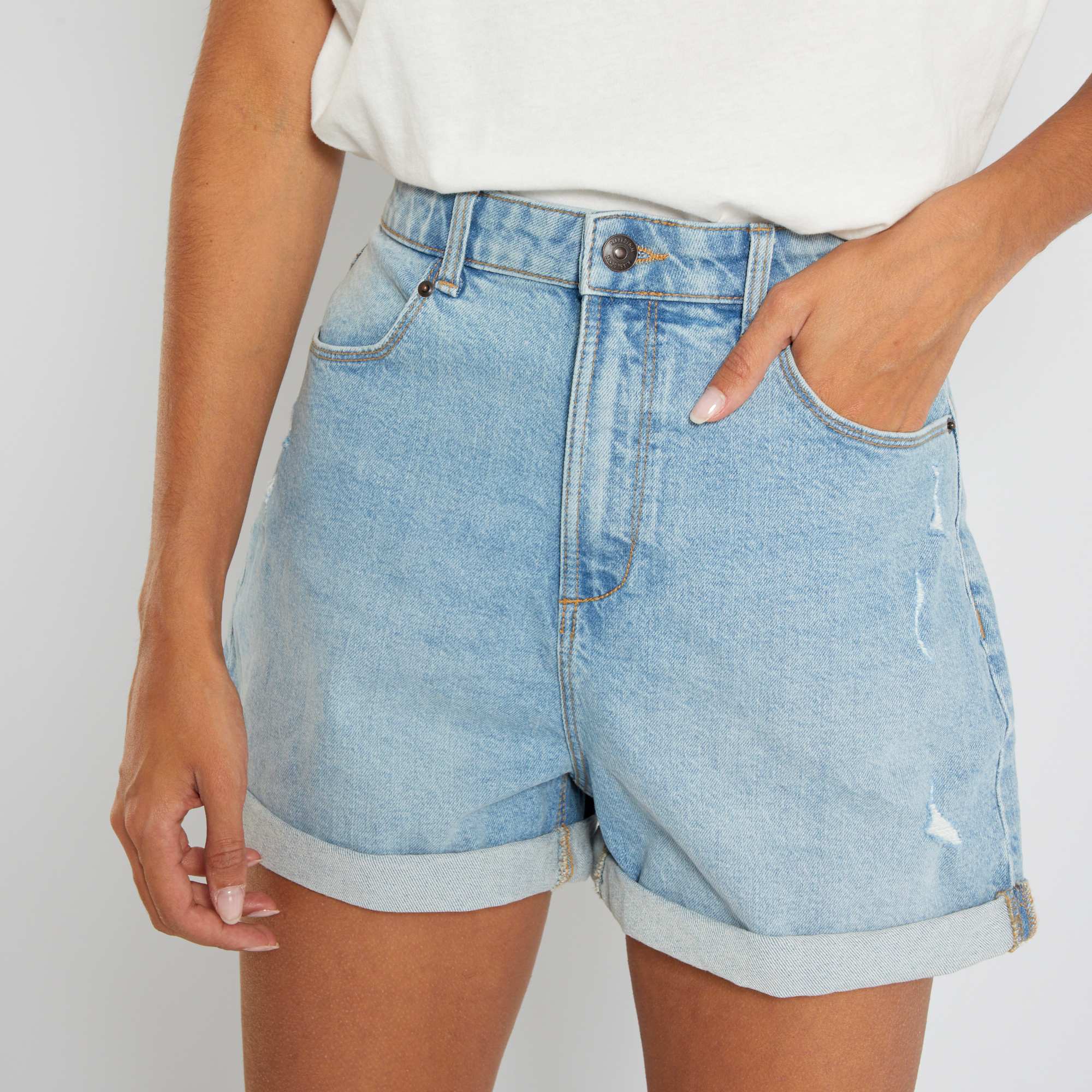 Short en jean taille haute femme - blanc - Kiabi - 15,00€