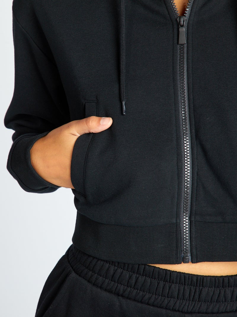 Sweat court à capuche - Noir - 12.00€ - Kiabi