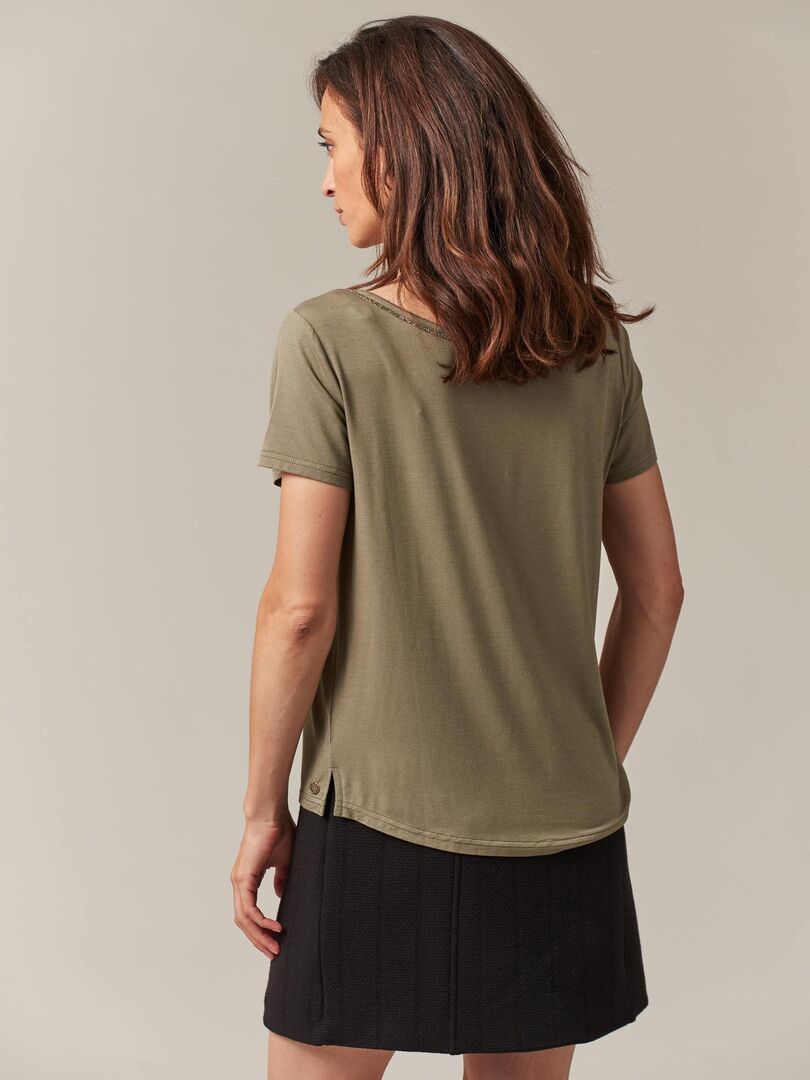 T-shirt col en V avec liseré brillant pour femme 'Deeluxe' - Kaki ...