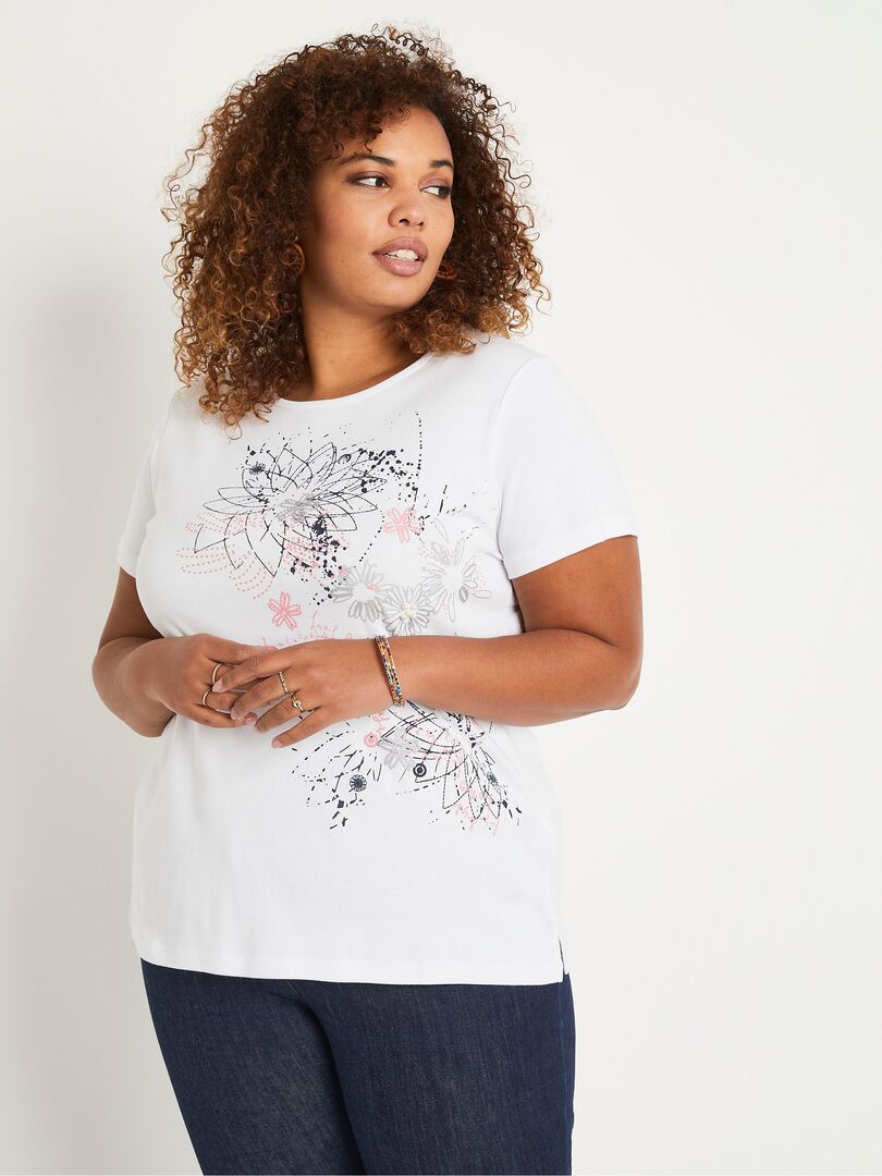 T-shirt long motif fleuri fentes côtés - Blanc - Kiabi - 29.99€