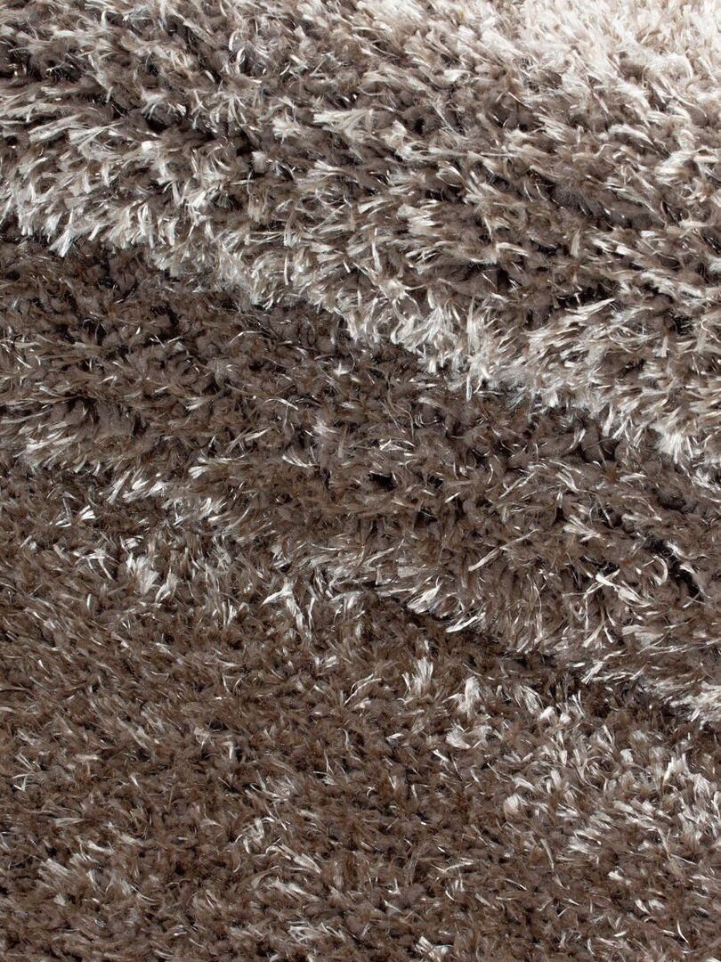 Tapis longs poils shaggy tissé motif uni UNI A - Beige - Kiabi - 40.99€