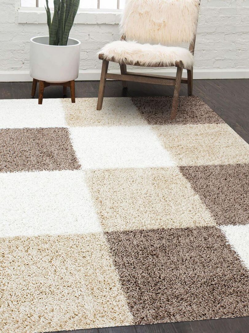 Tapis poils longs shaggy 200x290 rectangle tissé beige et marron motif damier - Beige - Kiabi ...