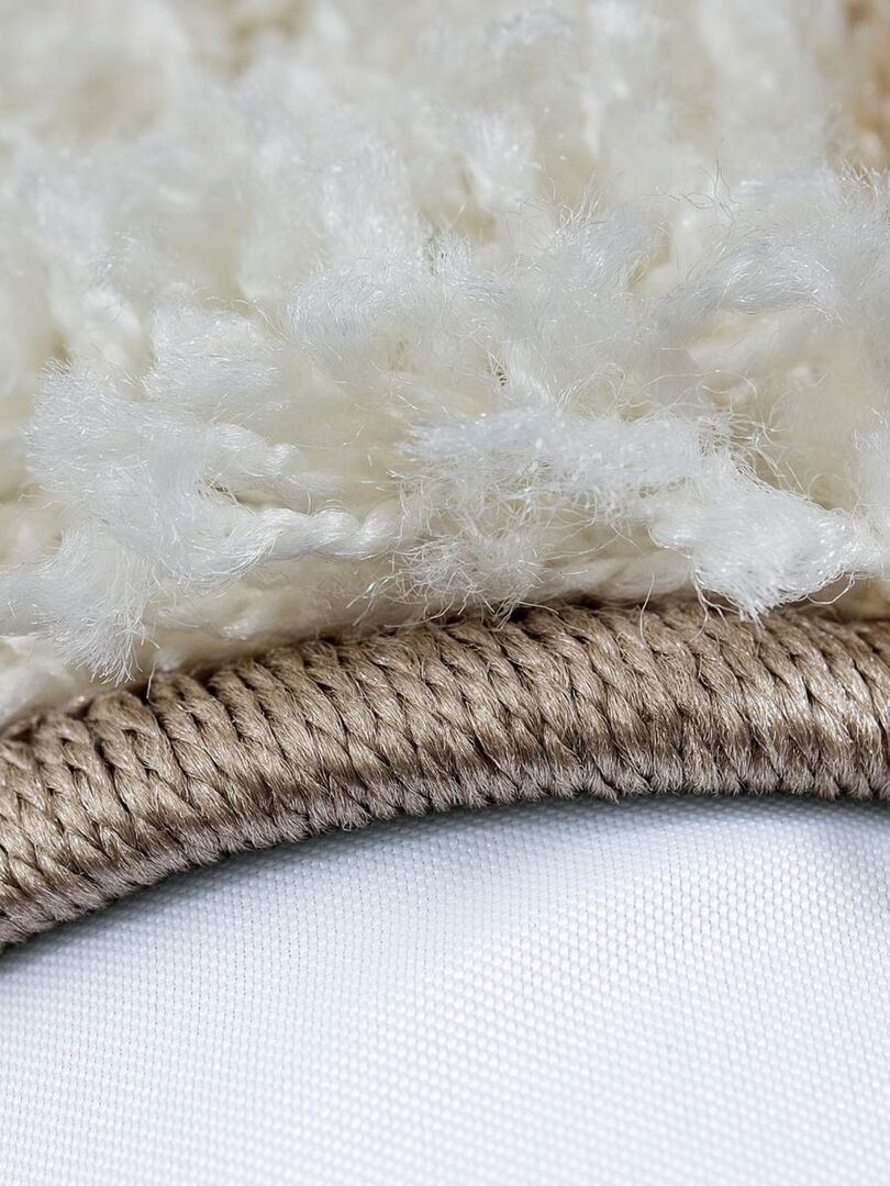 Tapis poils longs shaggy tissé motif damier CARRÉ A - Beige - Kiabi - 47.99€