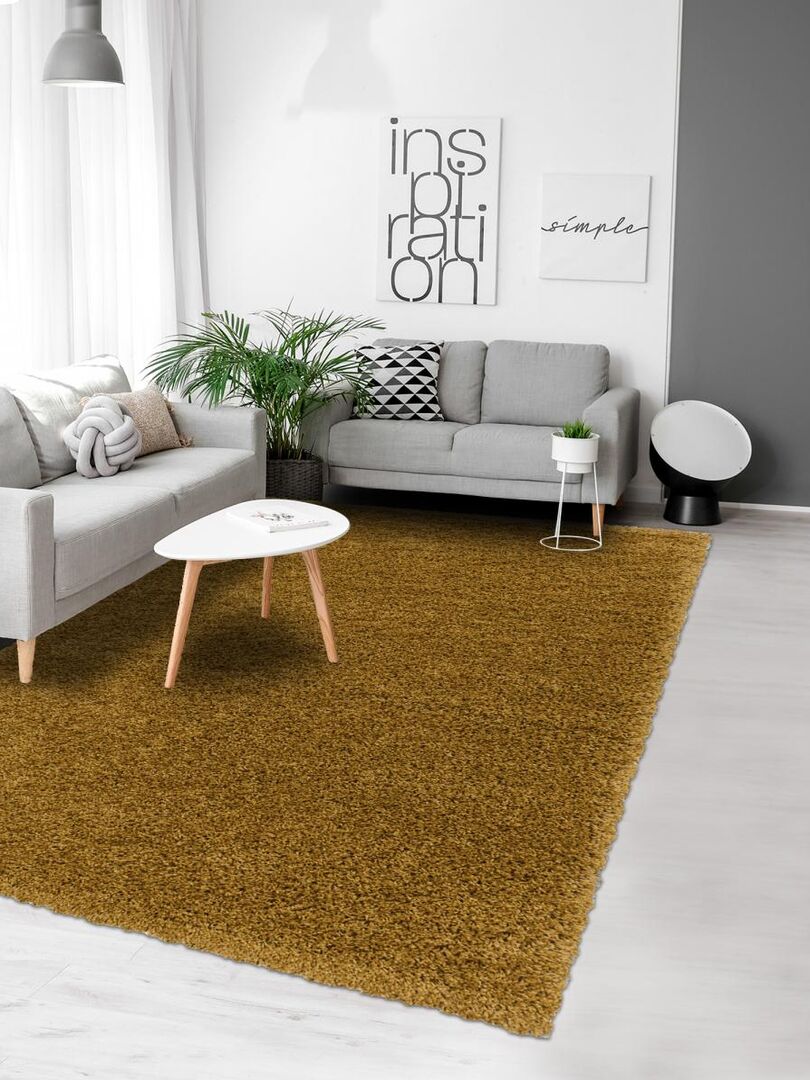 Tapis poils longs shaggy tissé motif uni UNI I - Doré/or - Kiabi - 54.99€