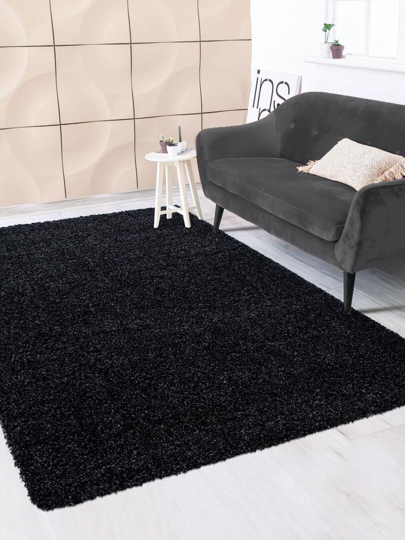 Tapis shaggy UNI L OEKO-TEX® - Noir - Kiabi - 54.99€